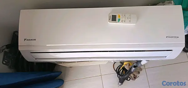 Corotos | Aire Acondicionado DAIKIN 12,000 BTU