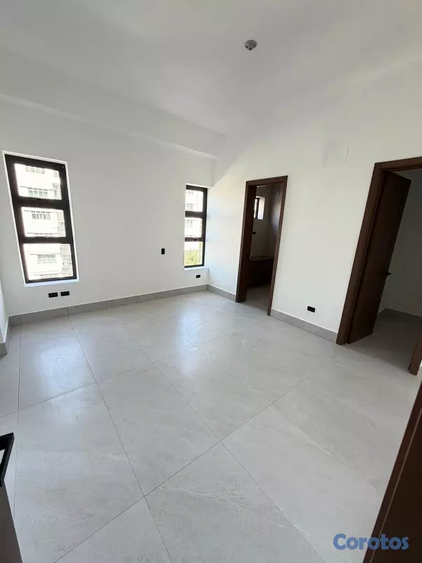Corotos | Apartarmento super cómodo segundo nivel, precio en oferta