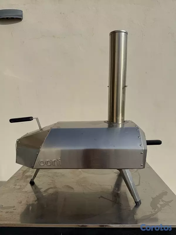 Corotos | Horno para pizza Ooni Karu 12” y pala