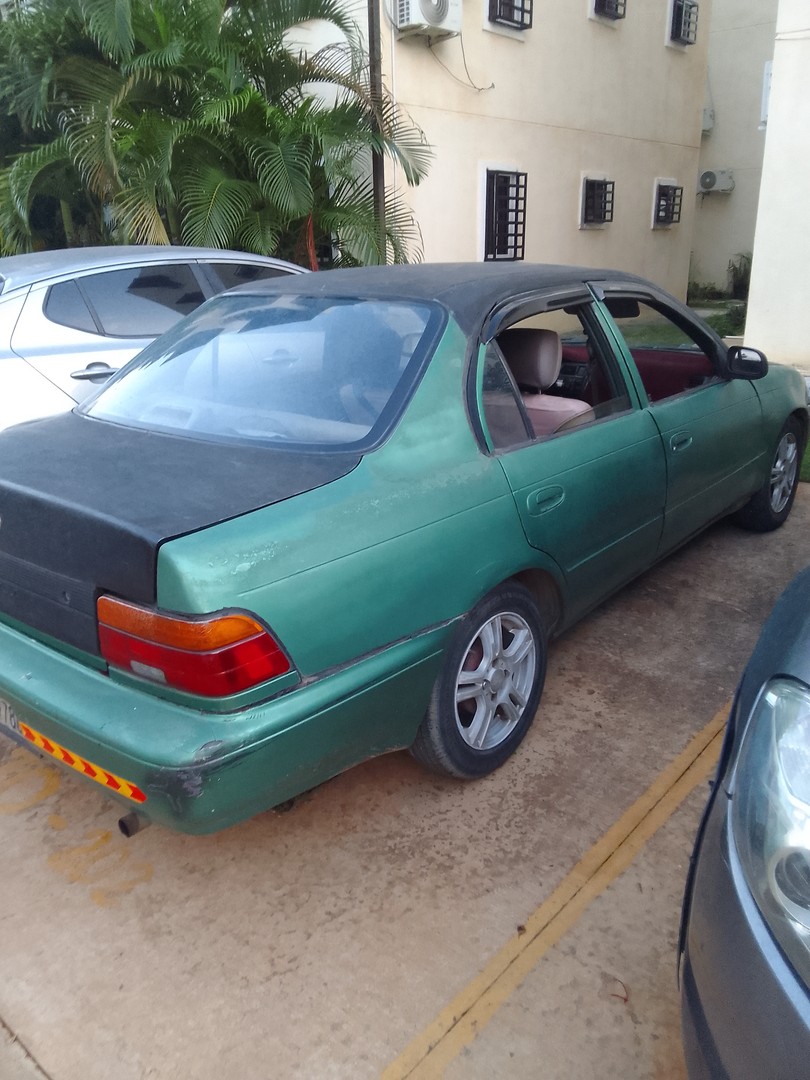 Corotos | Toyota Corolla DX 93