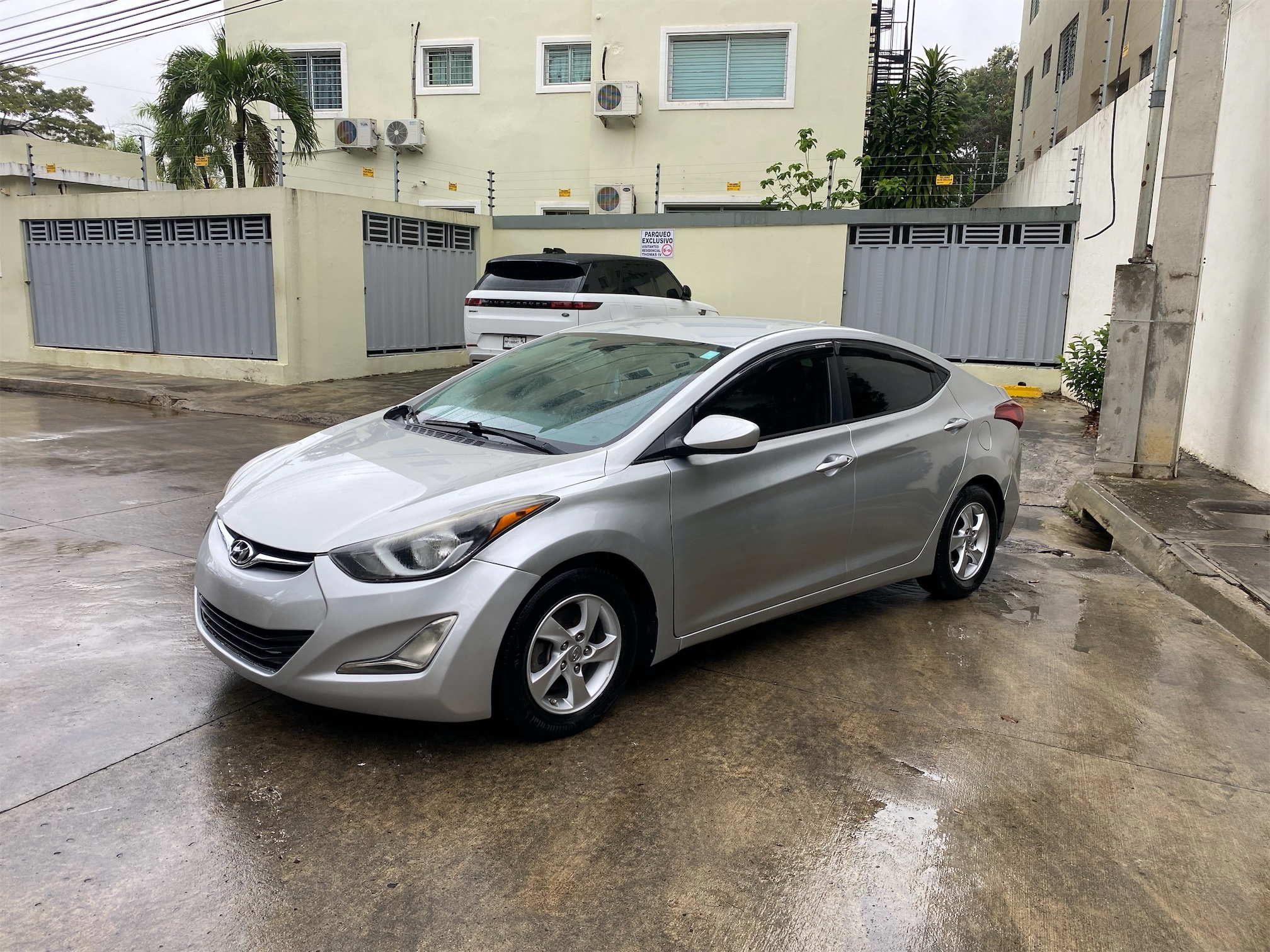 Corotos Hiunday Elantra Se Año 2015