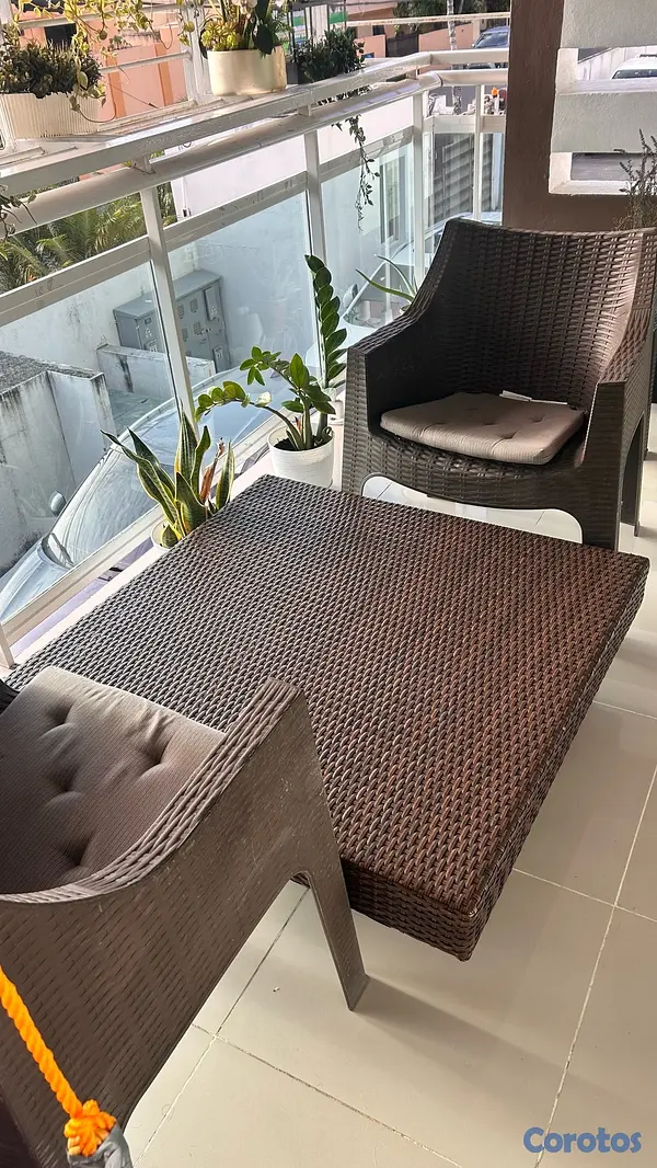 Corotos | Juego de terraza en ratán sintético para exterior