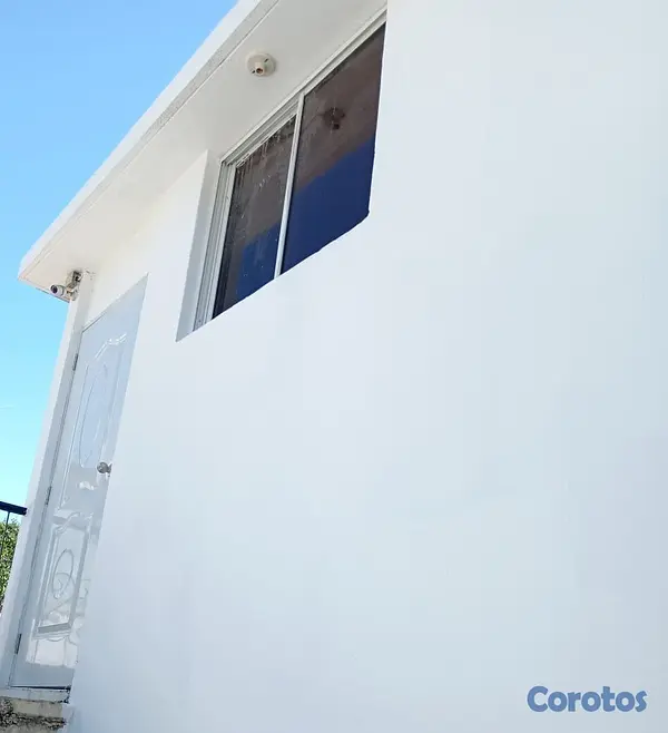 Corotos | Habitación con baño indep. con servicios en Gazcue